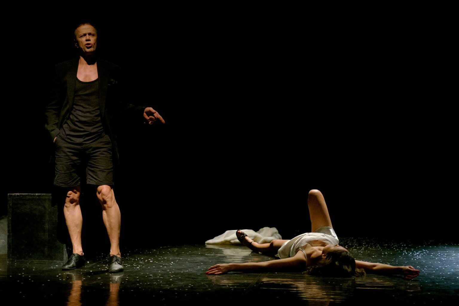 Dramaturg – Люди пишуть драму. Сучасна українська драматургія